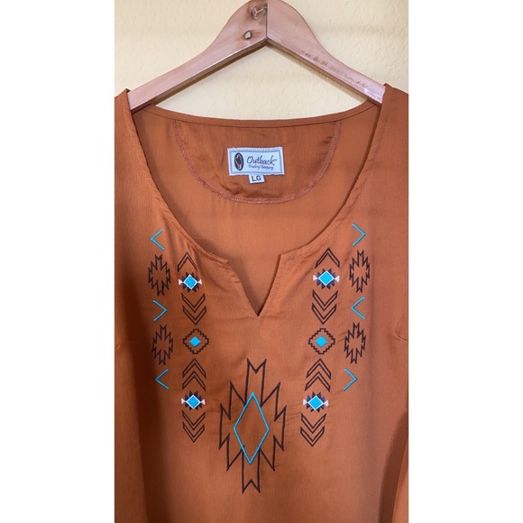 Tops | Nwt Outback Trading Company Tess Blouse Aztec Top | Poshmark
